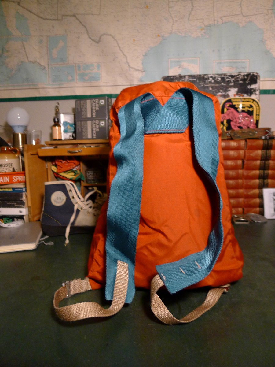 Small Gerry Day Pack – Basecamp Vintage & Archives
